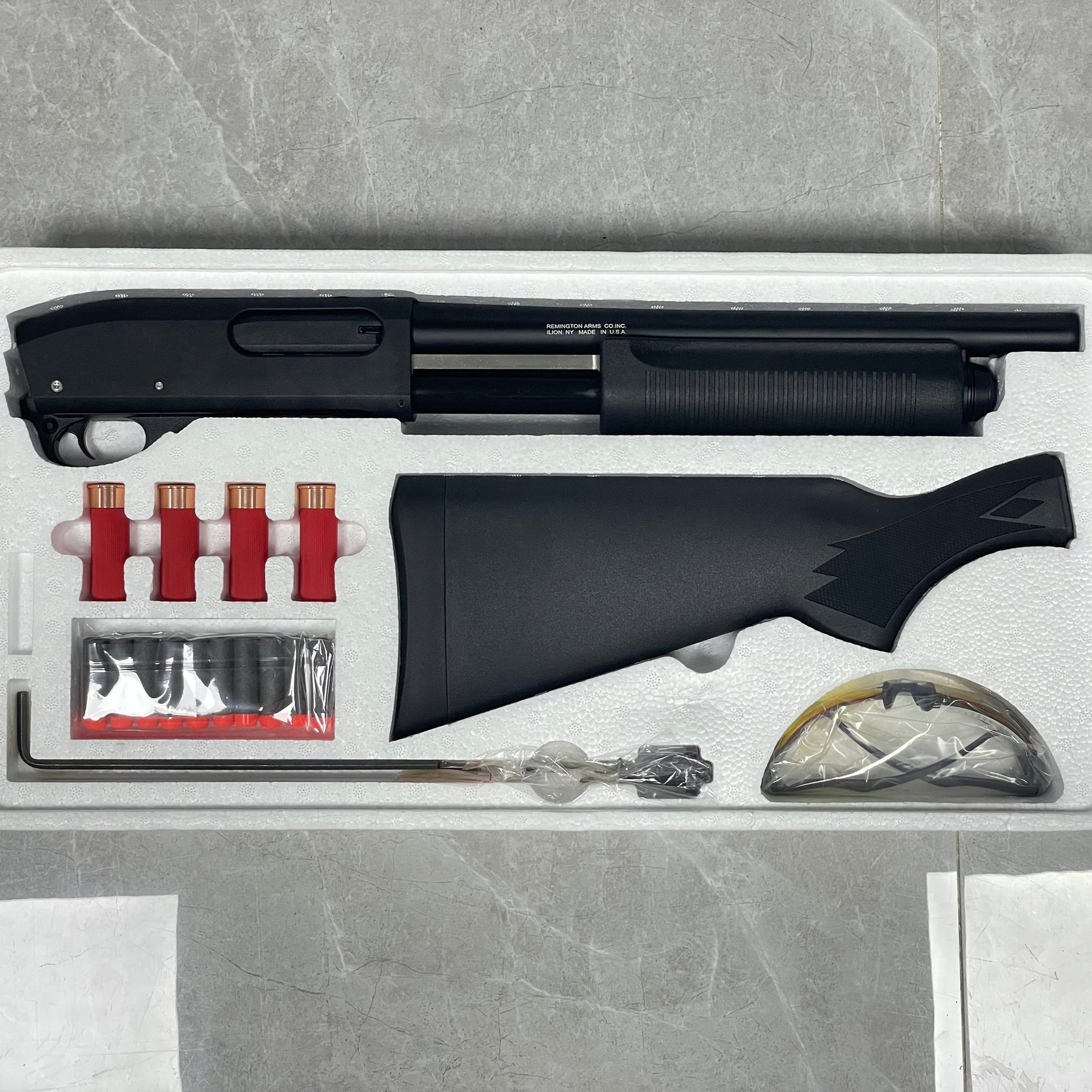 AKA製 M870 レミントン ナーフ系 ショットガン風おもちゃ銃 排莢式 スポンジ弾発射 – VOISKY Superstore